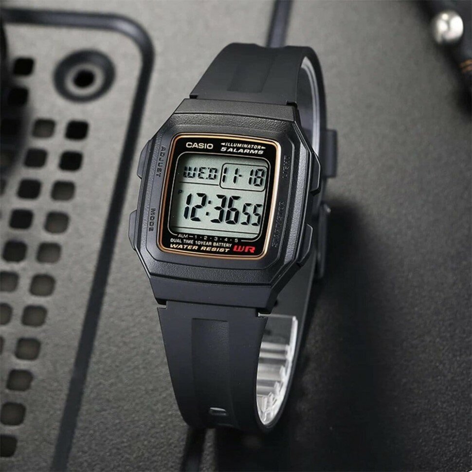 Наручные часы CASIO Edifice, черный — фото 1
