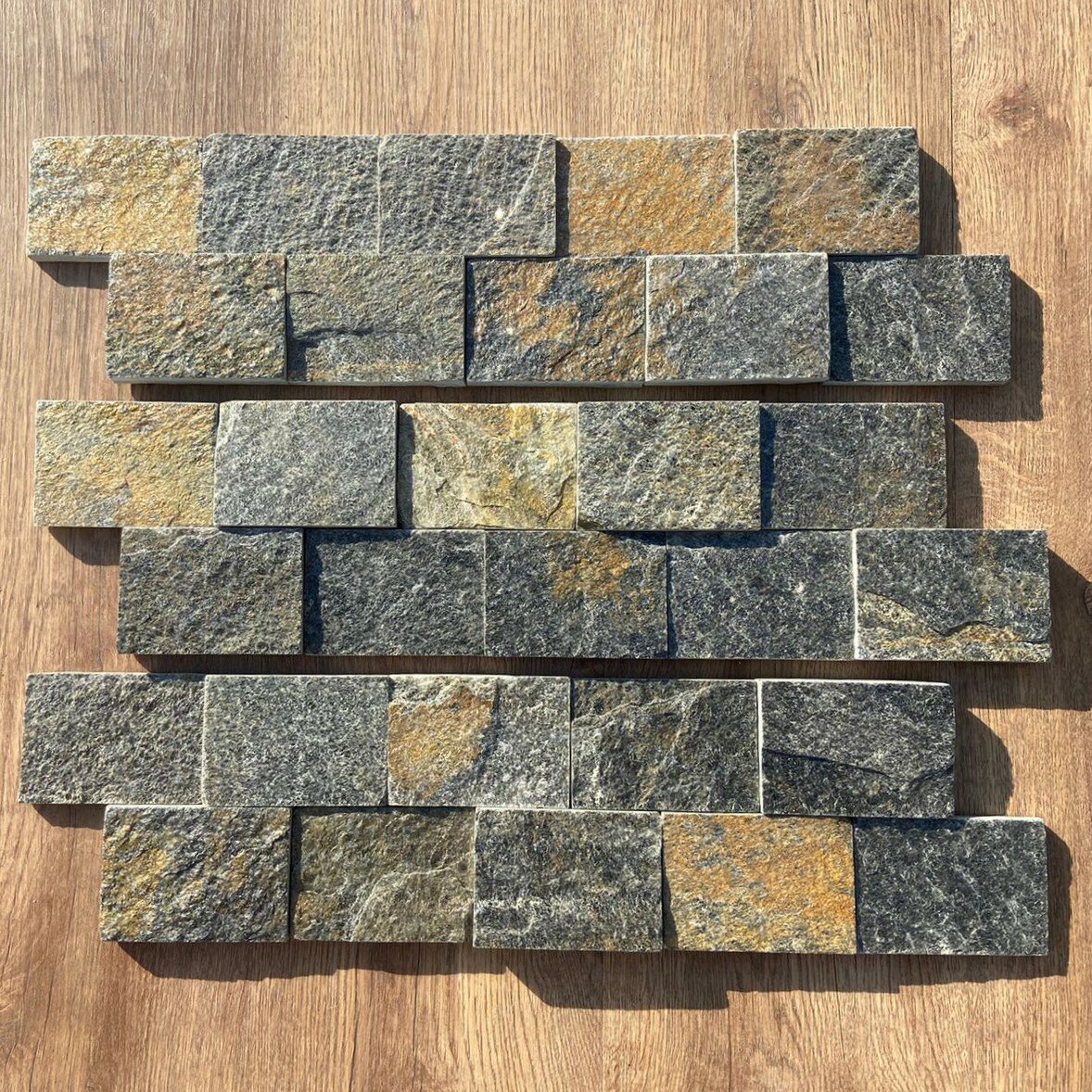 3d панель из натурального камня "Кварцит" 140*550х(10-25) мм, (0,42 м²)