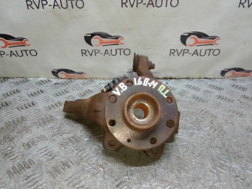 Кулак передний левый Opel Vectra B (Вектра) 1.6 90468577