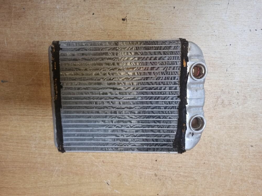 Радиатор печки Volkswagen Touareg Transporter T5 7H1819121