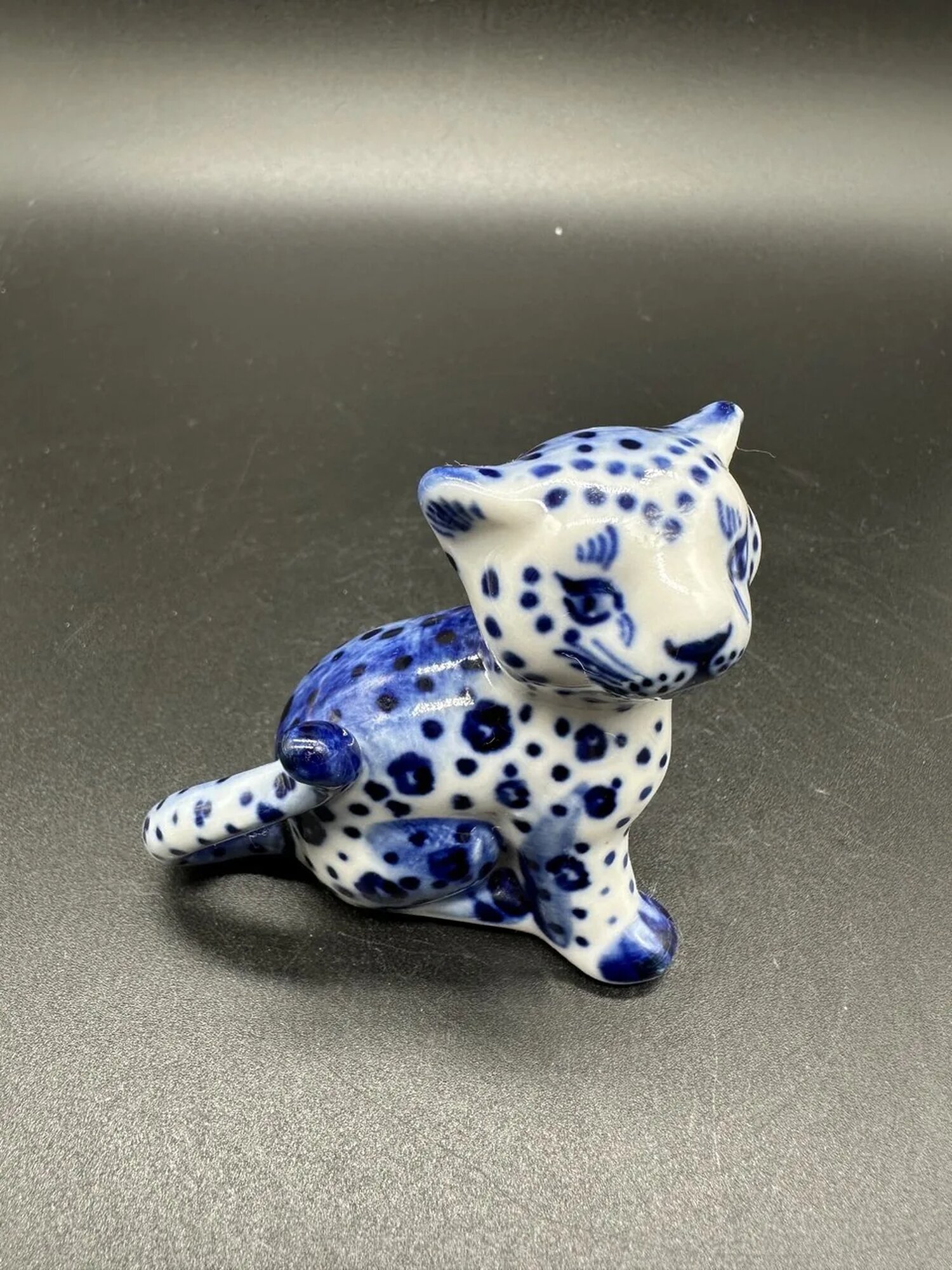 Статуэтка Леопард Гжель Фарфор авторская