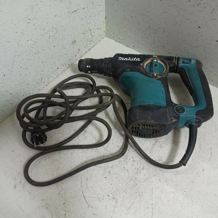 Перфоратор Makita HR2811FT — фото 1