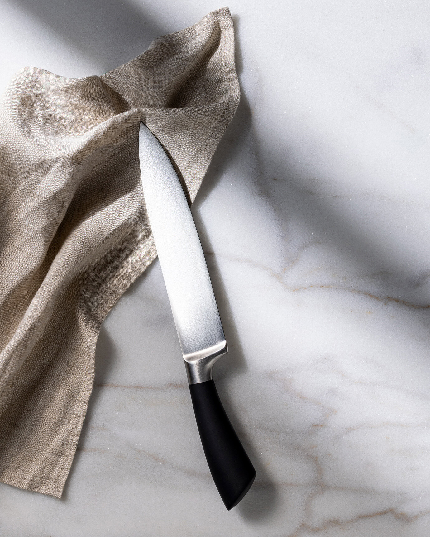 Нож кухонный. Состав:100% Нержавеющая сталь. Размер:33CM. Цвет: Черный/ORVA