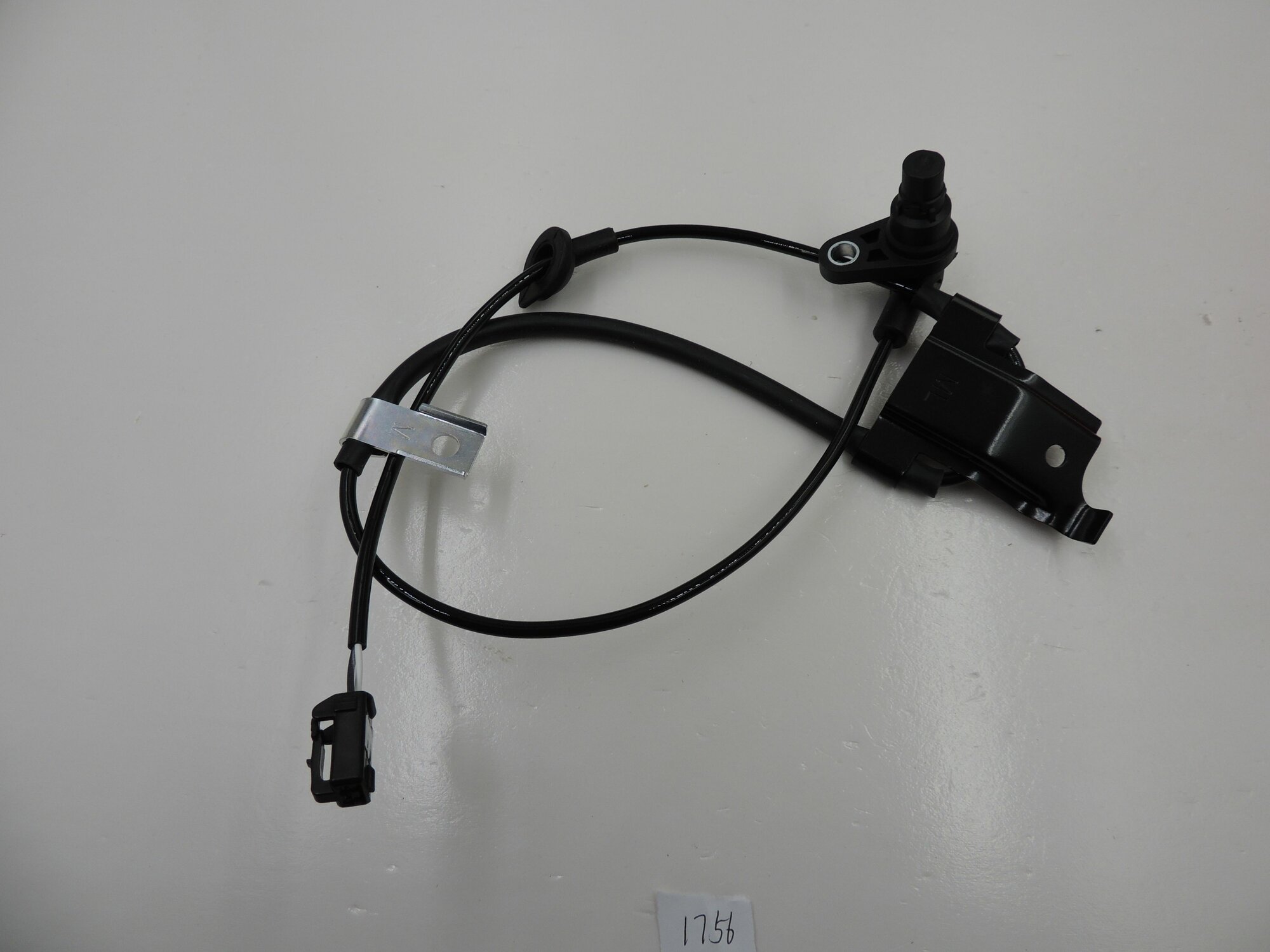 Датчик ABS 89546-48040 Toyota