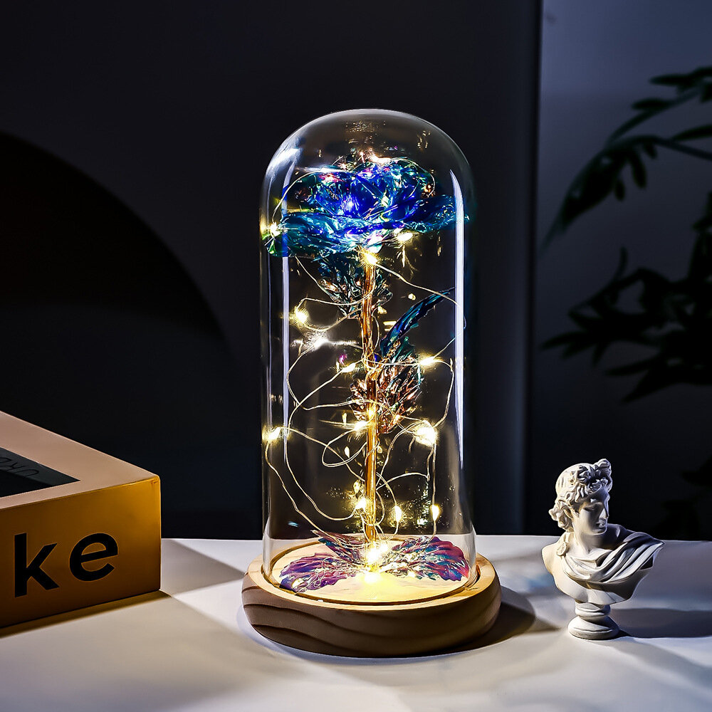 Ночник "цветет вечно" в колбе на батарейках - это готовый подарок для девушки в защитном чехле.