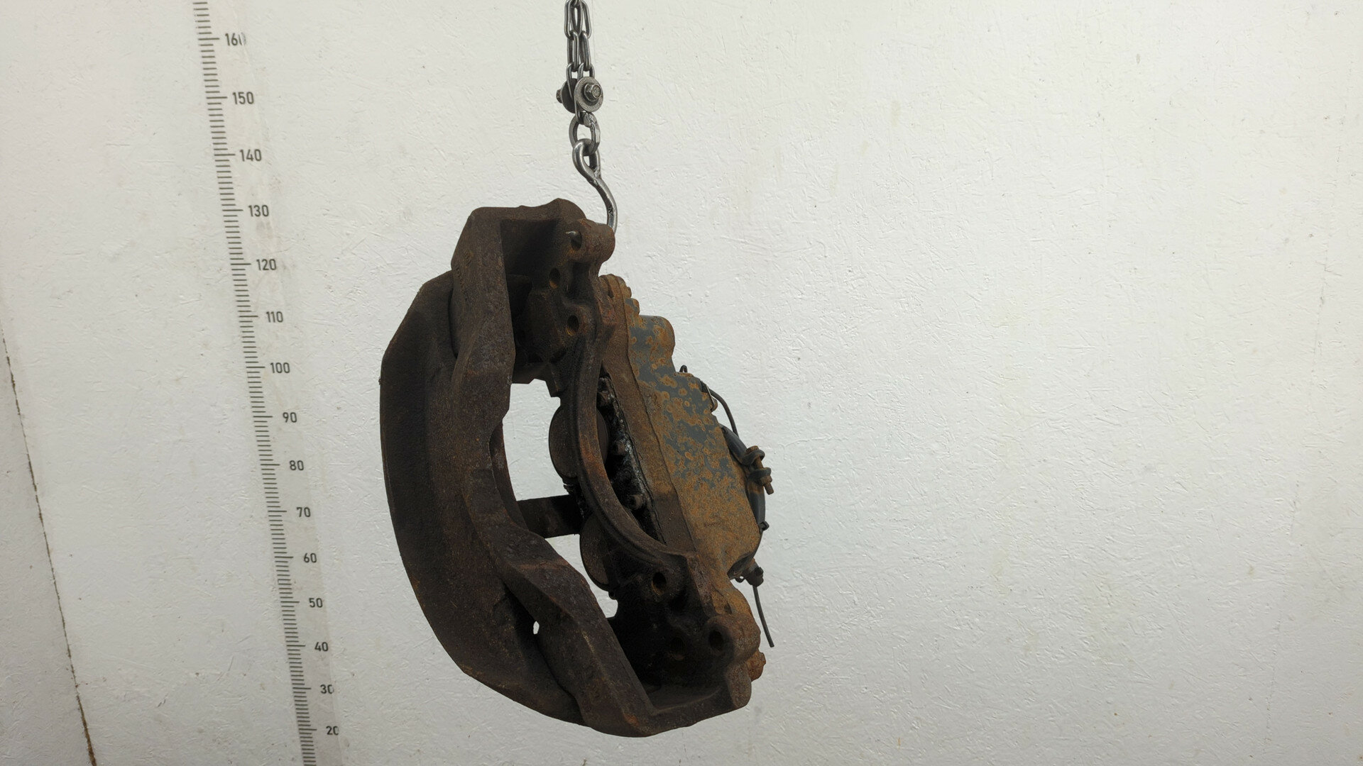 Суппорт левый передний Renault T Б/У