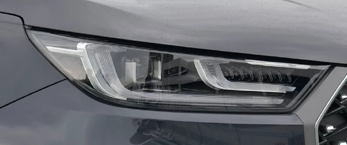 Линза фары Chery Tiggo 8 Plus 2021-2023 правая, прозрачная