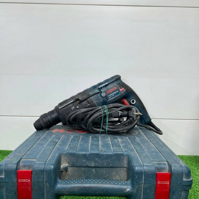 Перфоратор Bosch gbh240