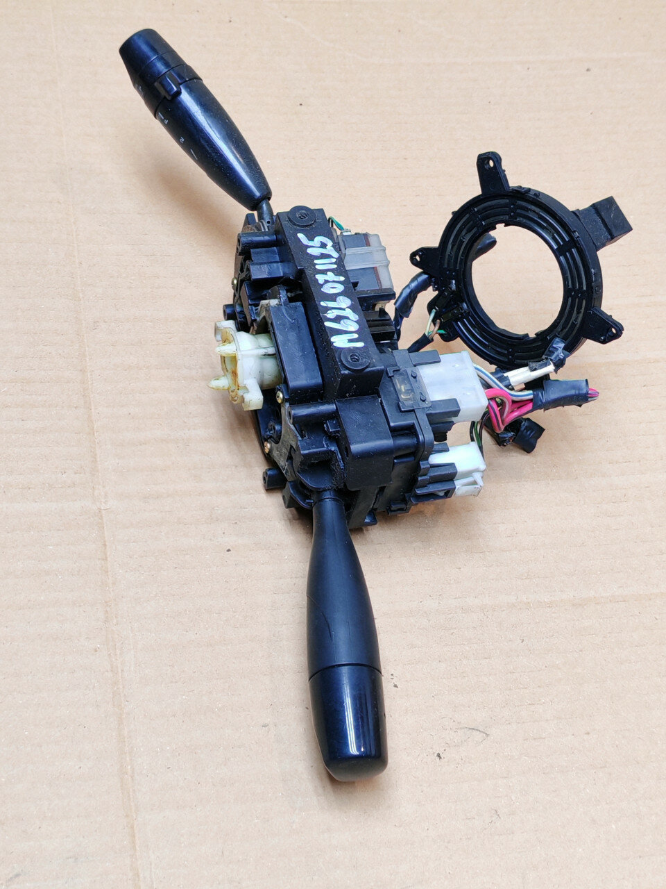 Переключатель подрулевой Mazda 626 GE