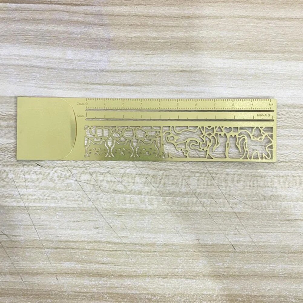 Металлическая линейка-закладка с котом