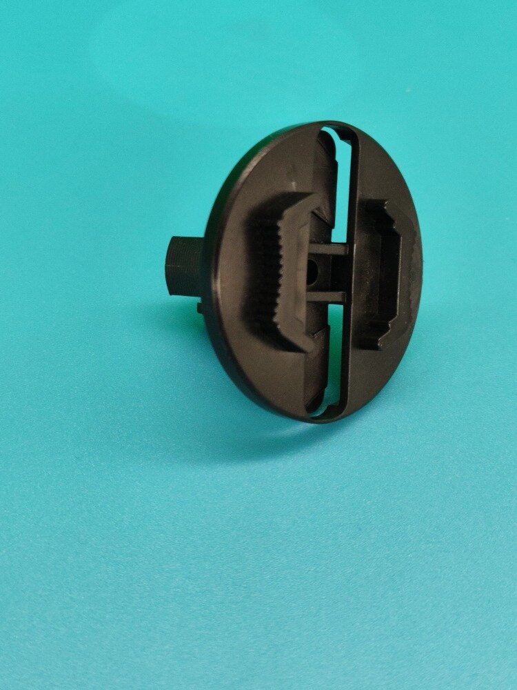 Клипса крепление фары MERCEDES-BENZ 1984