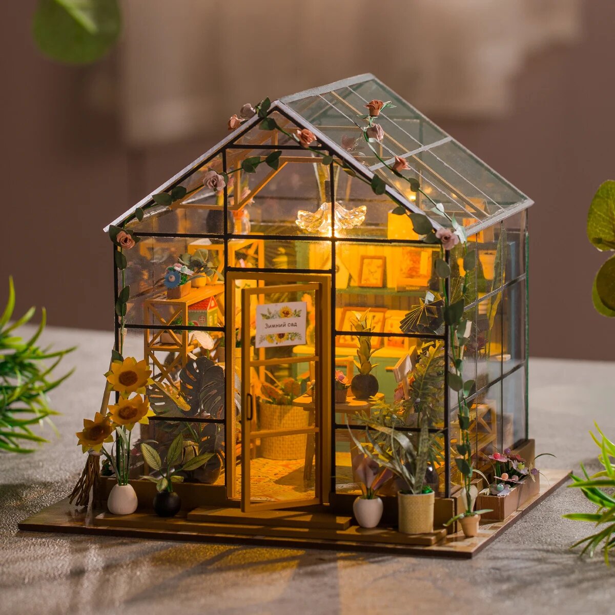 Деревянный кукольный домик Baby House Kit