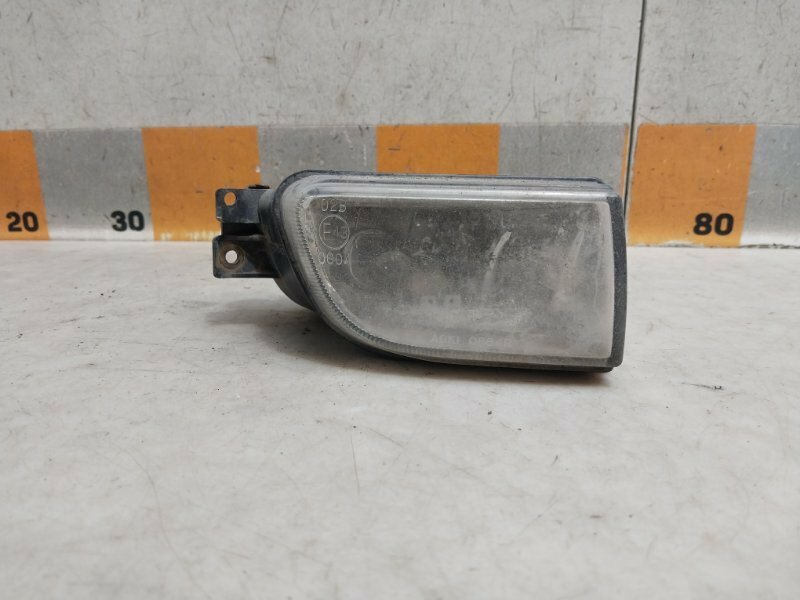 Б/У Фара противотуманная Mitsubishi Airtrek 2002 CU2W Прав. 488608 MITSUBISHI арт. MR515728