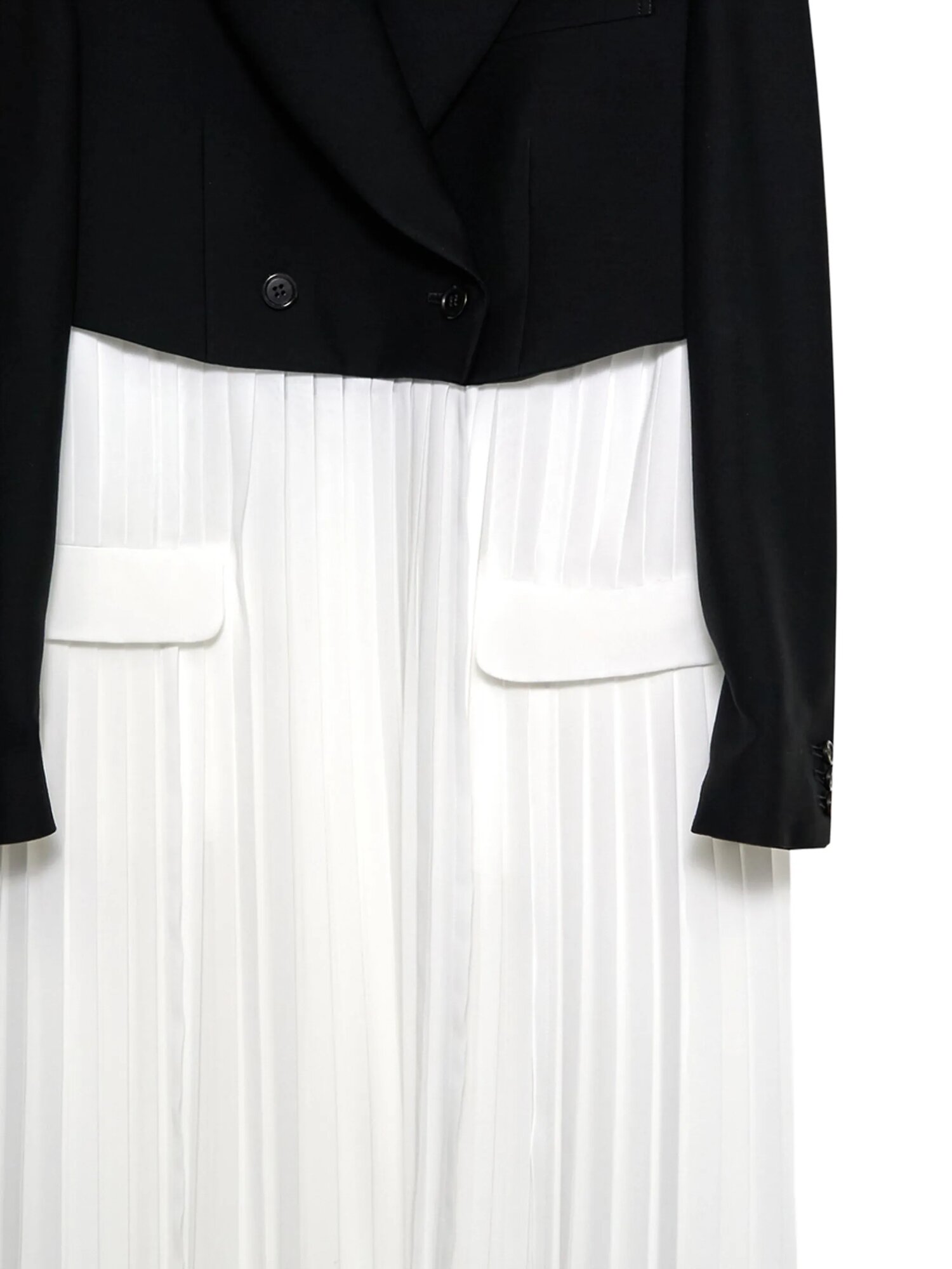 Пиджак Noir Kei Ninomiya Pleated-panel cropped blazer, размер 42, black/black — фото 1