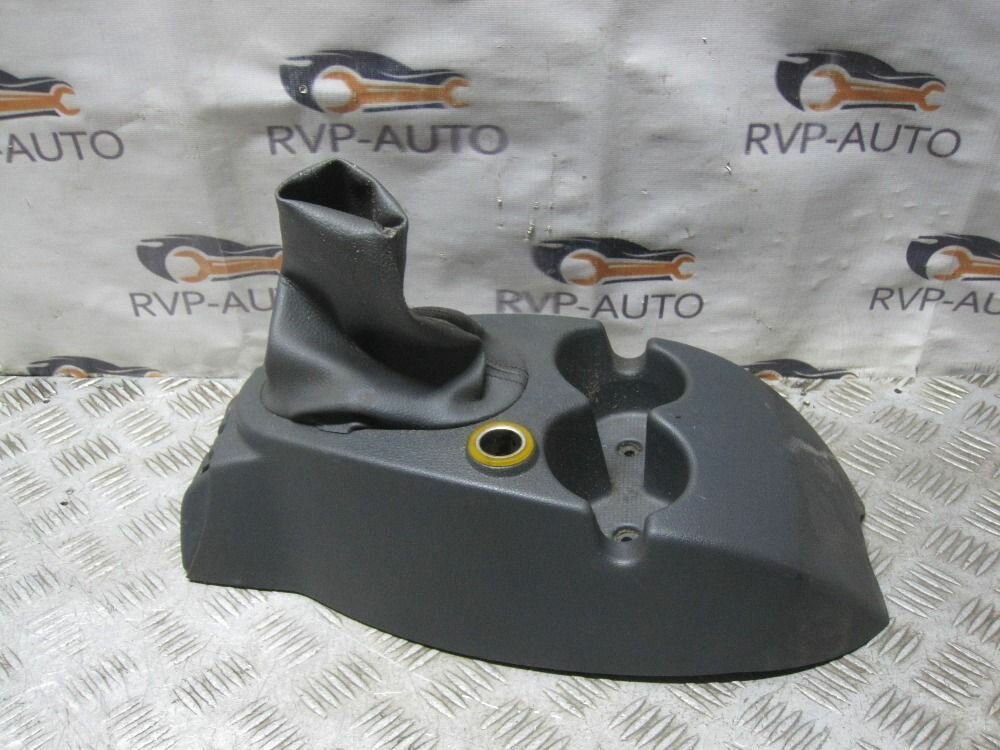 Накладка кулисы МКПП Renault Logan 2004-2015