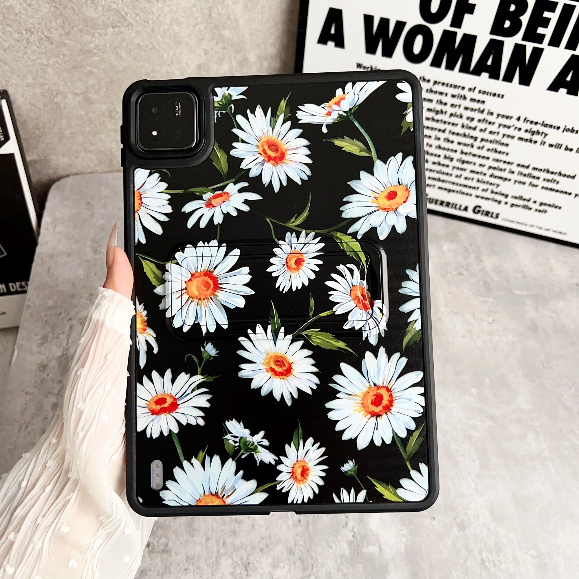 Чехол для Xiaomi Pad 6 11" с даффилами, черный
