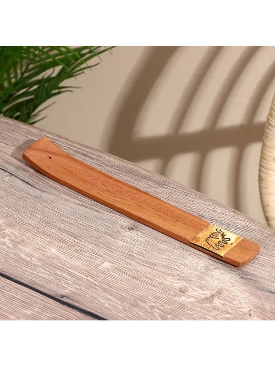 Подставка под благовония "Слон" дерево бакаян, рог 25 см