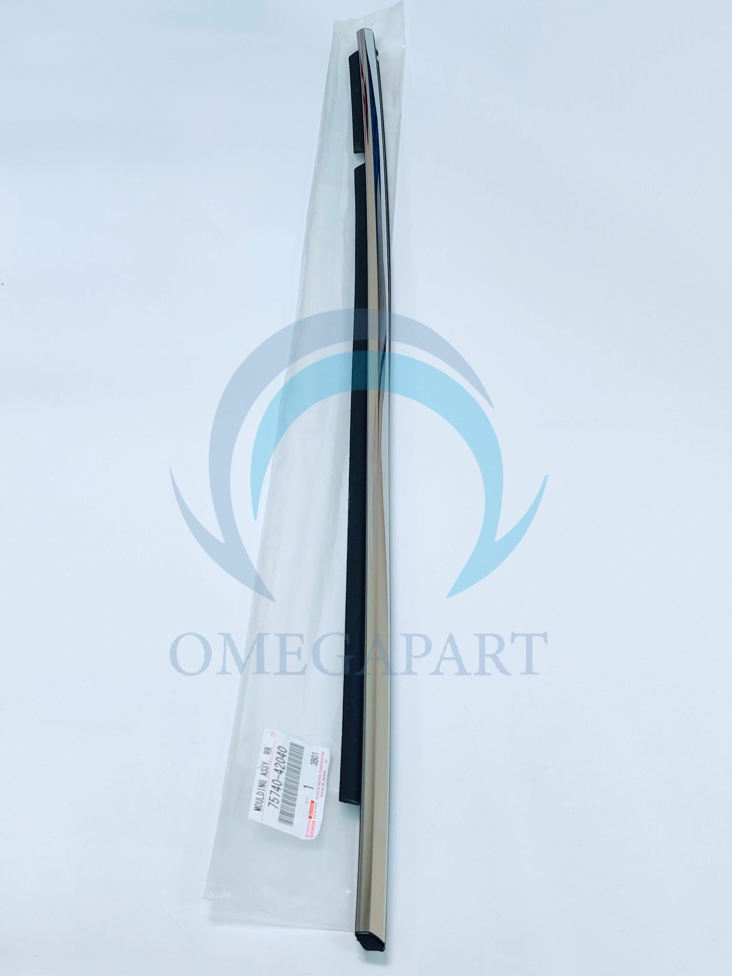 Молдинг стекла задней левой двери, Toyota 7574042040