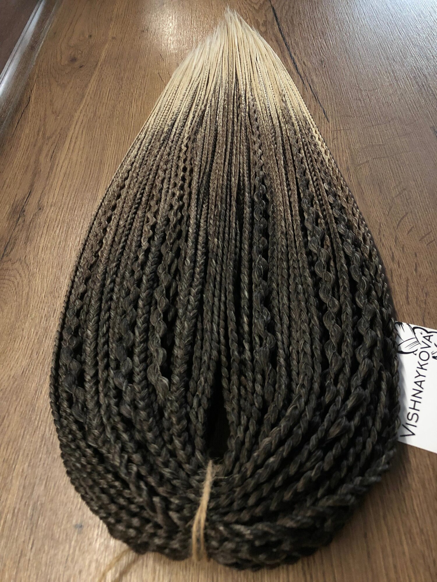 VISHNAYKOVA Ручной комплект кос NUTS