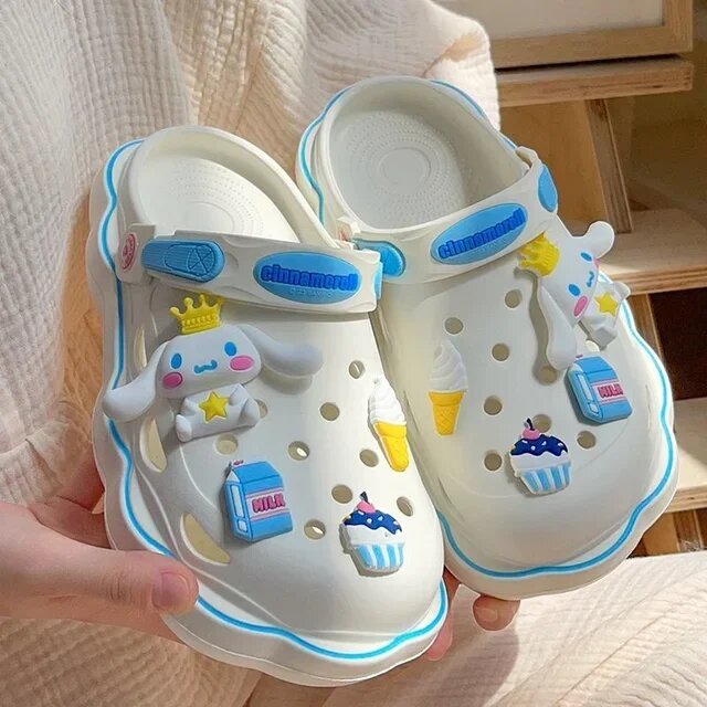 Летние женские сандалии Kawaii Lolita Sanrio Hello Kitty Cave Shoes на толстом каблуке Kuromi Cinnamoroll Casual Slippers Female