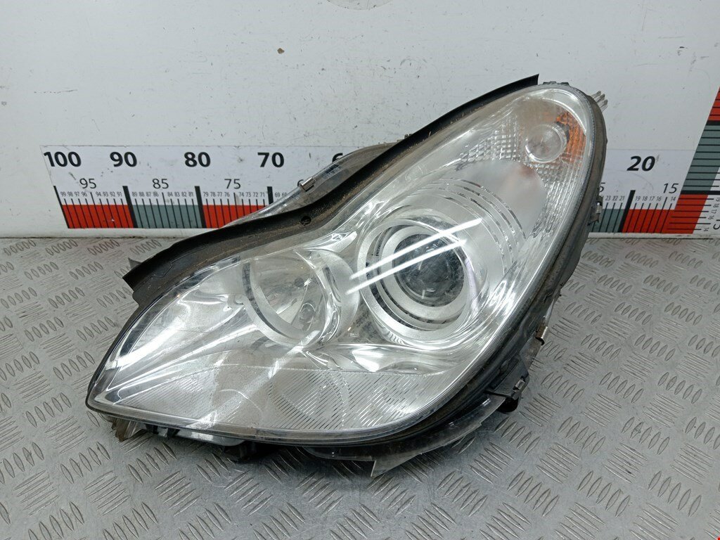 Фара левая Mercedes CLS-Class (W219) A2198203161 арт. 2232356