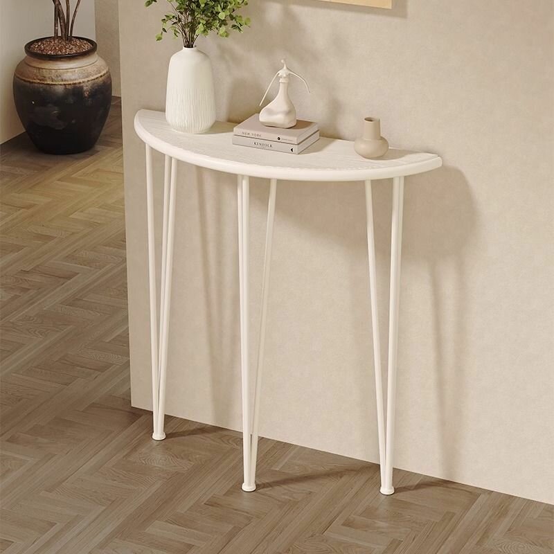 Полукруглая консоль в прихожей с сосновой столешницей и железной подставкой Золотые ножки