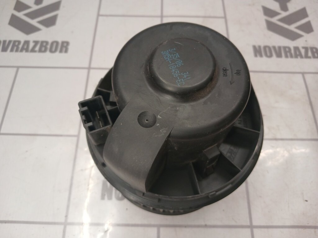 Моторчик печки Ford Focus 2 05-08