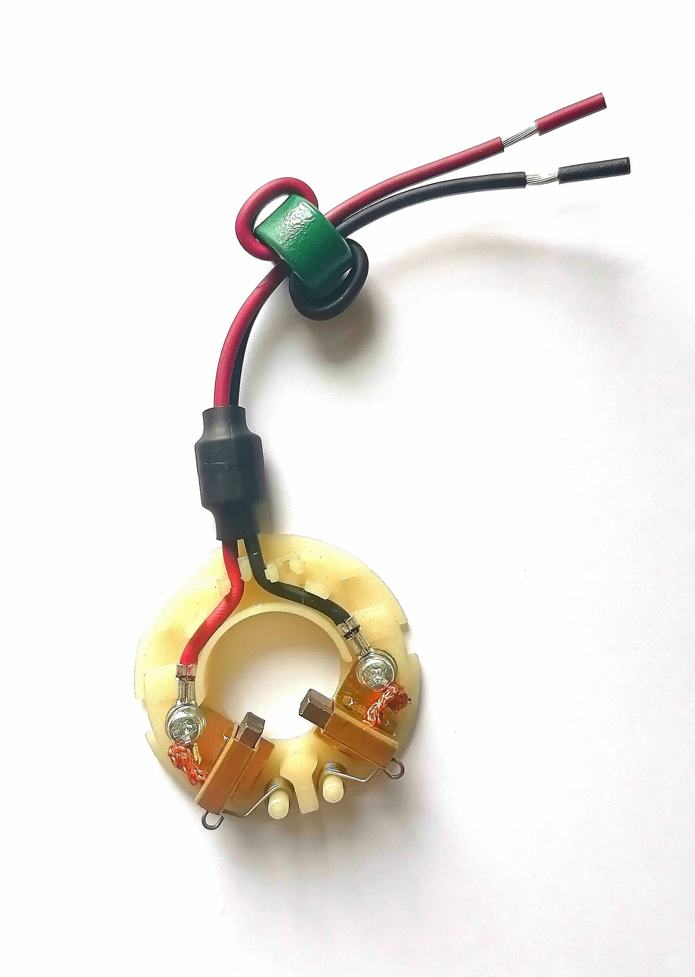 Щеткодержатель и щетки в сборе для ударной дрели KRESS KU381