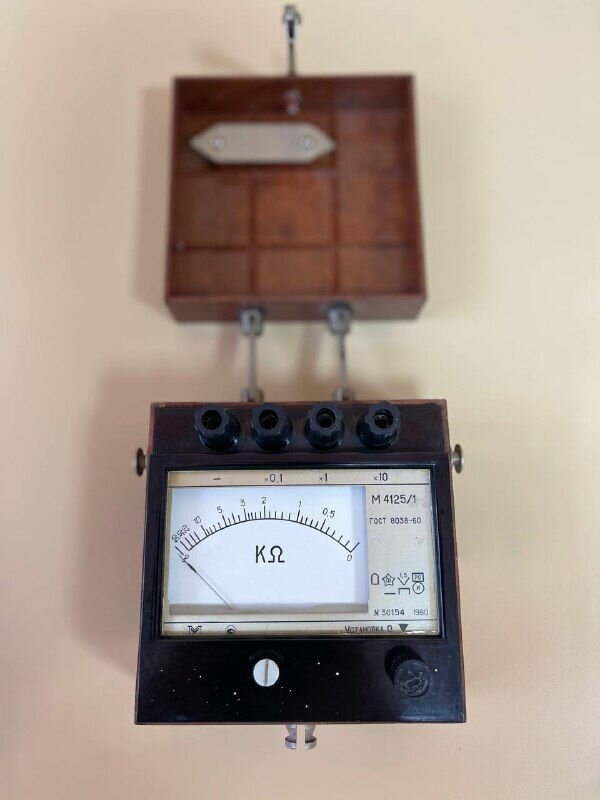 Мегаомметр М 4125/1