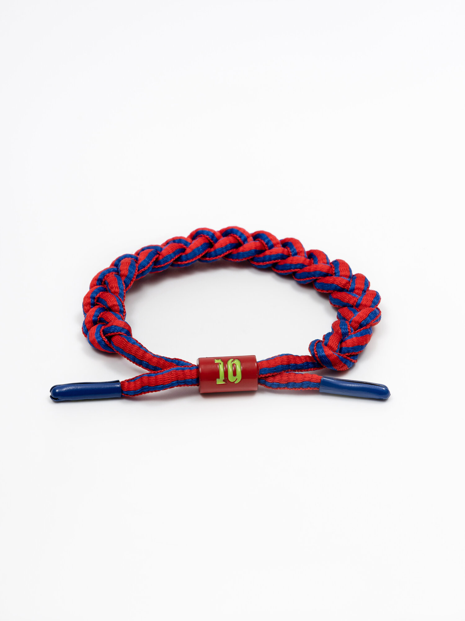 Плетеный браслет, текстиль