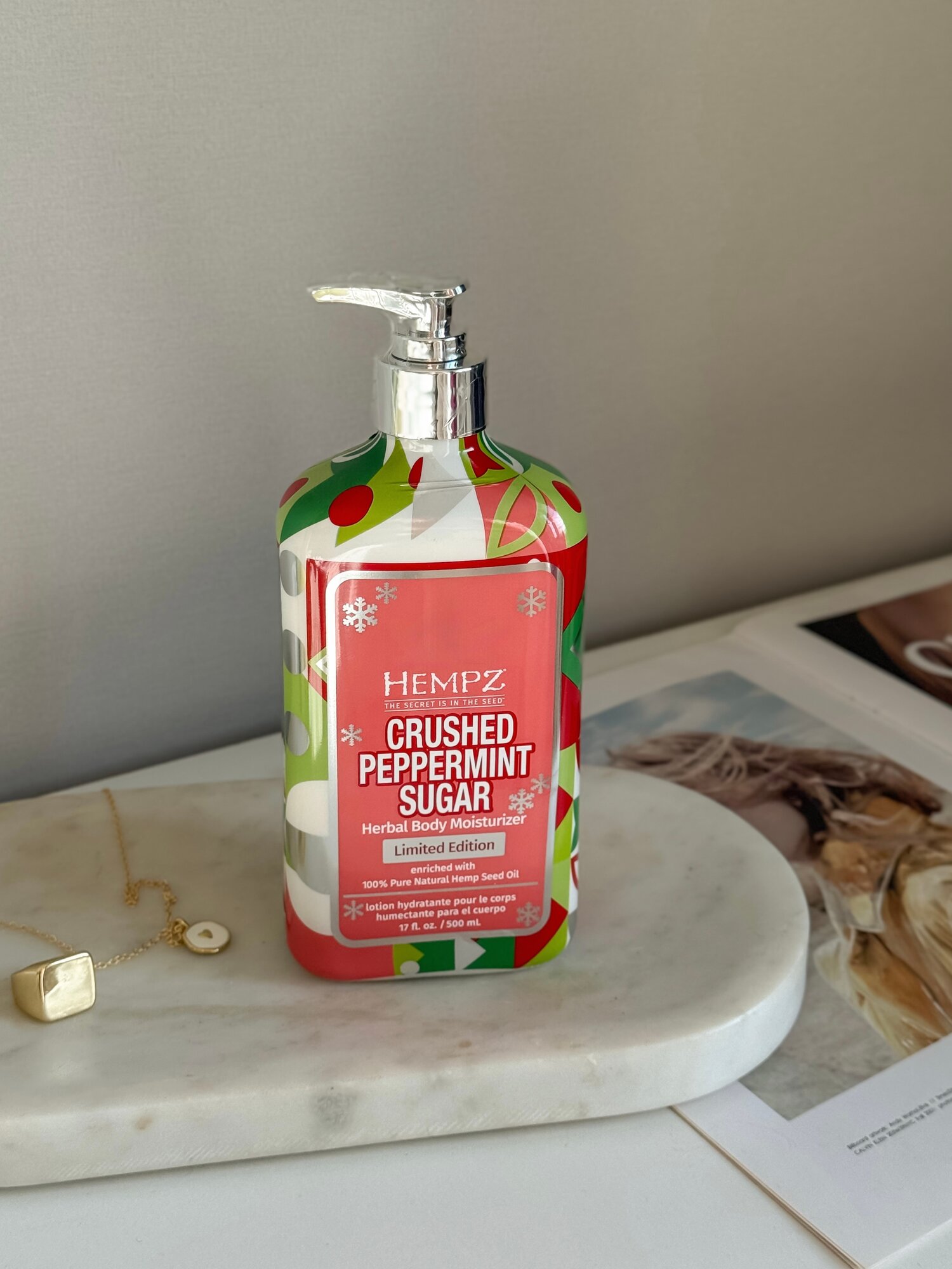 Hempz Молочко для тела с ароматом Мятная карамель и Ваниль CRUSHED Peppermint SUGAR 500 ml