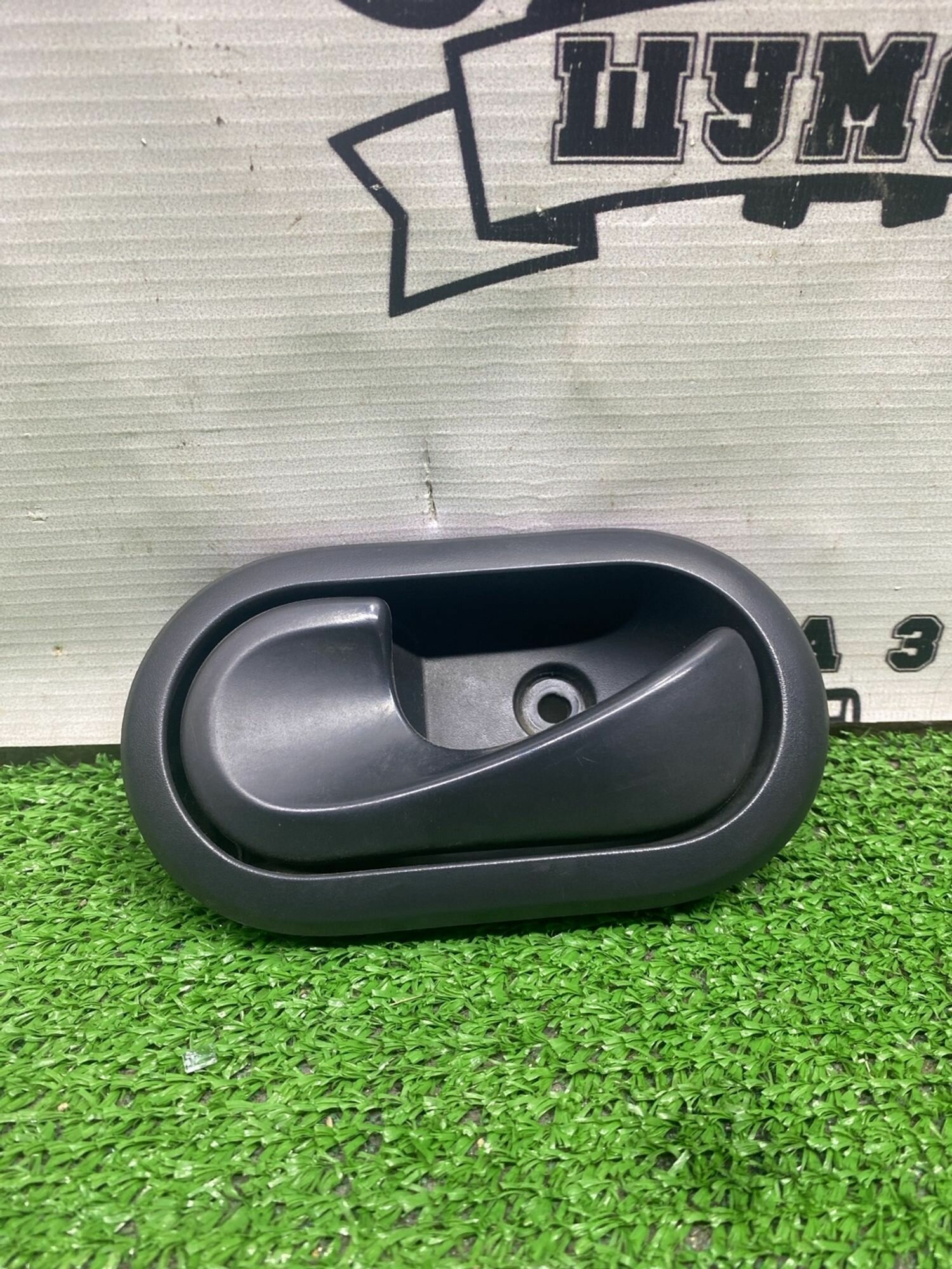 Ручка двери внутренняя передняя левая Renault L. с пробегом