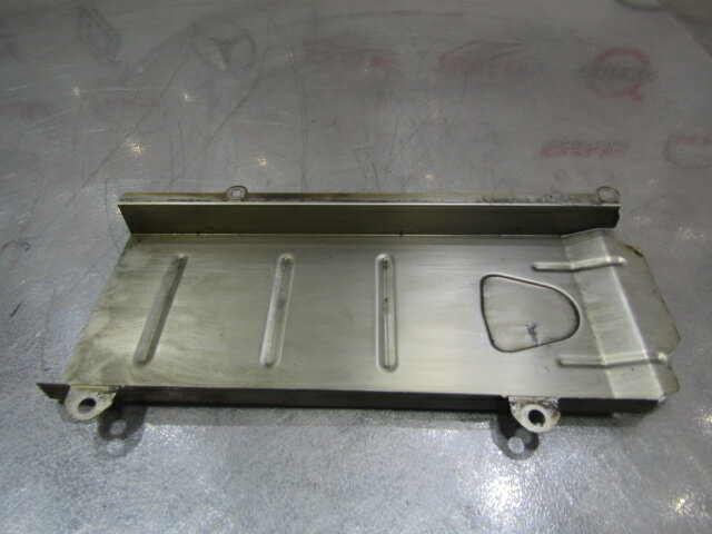 Крышка маслоохладителя двигателя D13A Volvo FM, FH