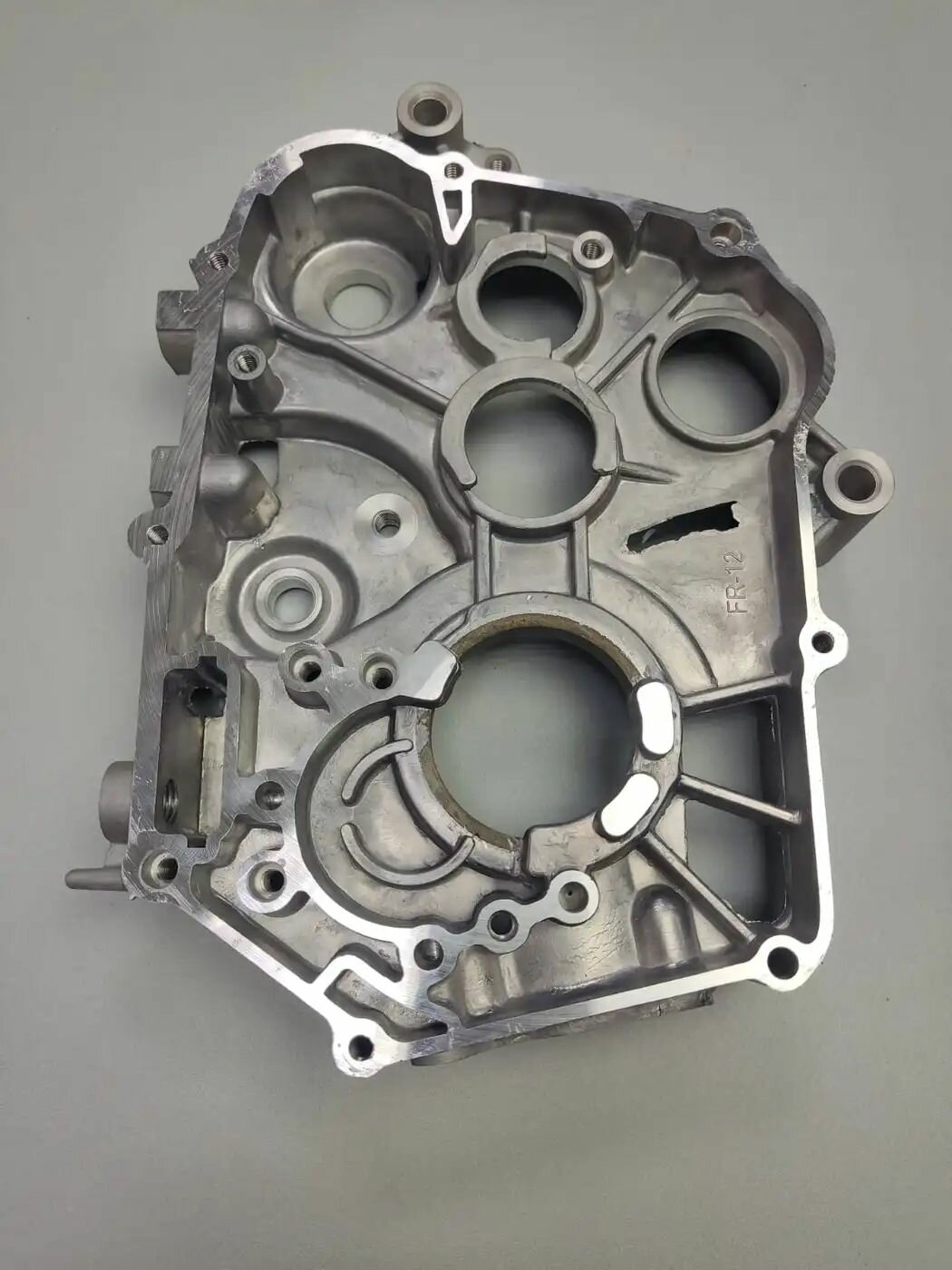 Картер двигателя правый двиг. YX140Е 1P56FMJ (X150) (эл. стартер)