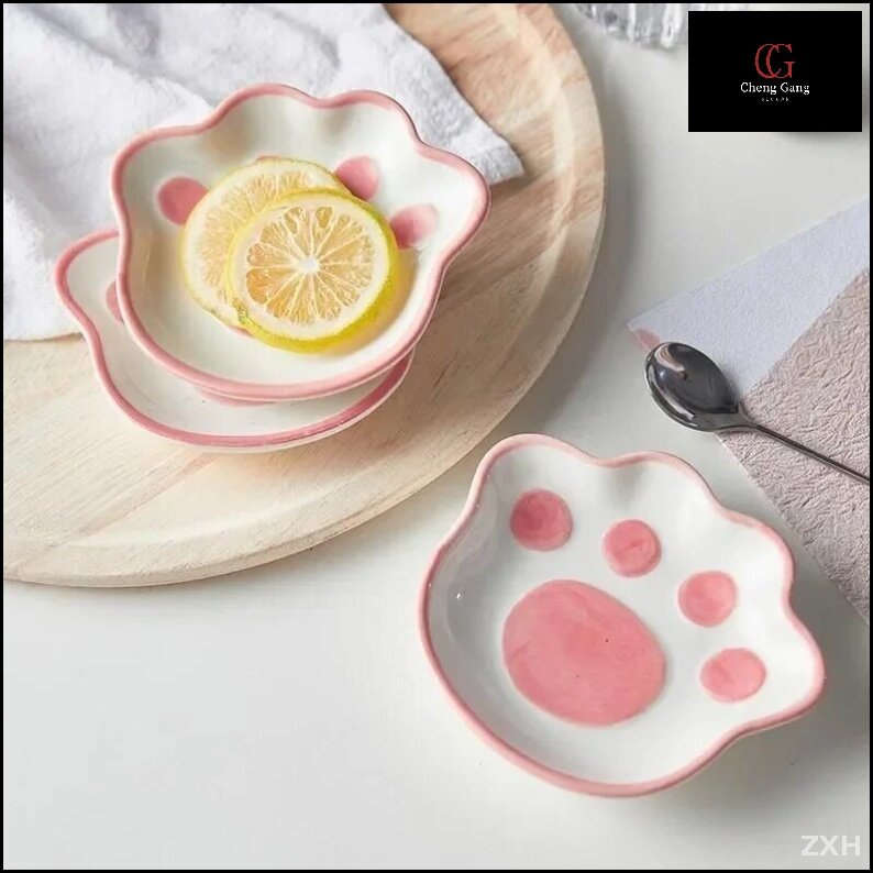 Эксклюзивное блюдо для соуса в мультяшном стиле, оформленное как очаровательная лапка кошки из керамики