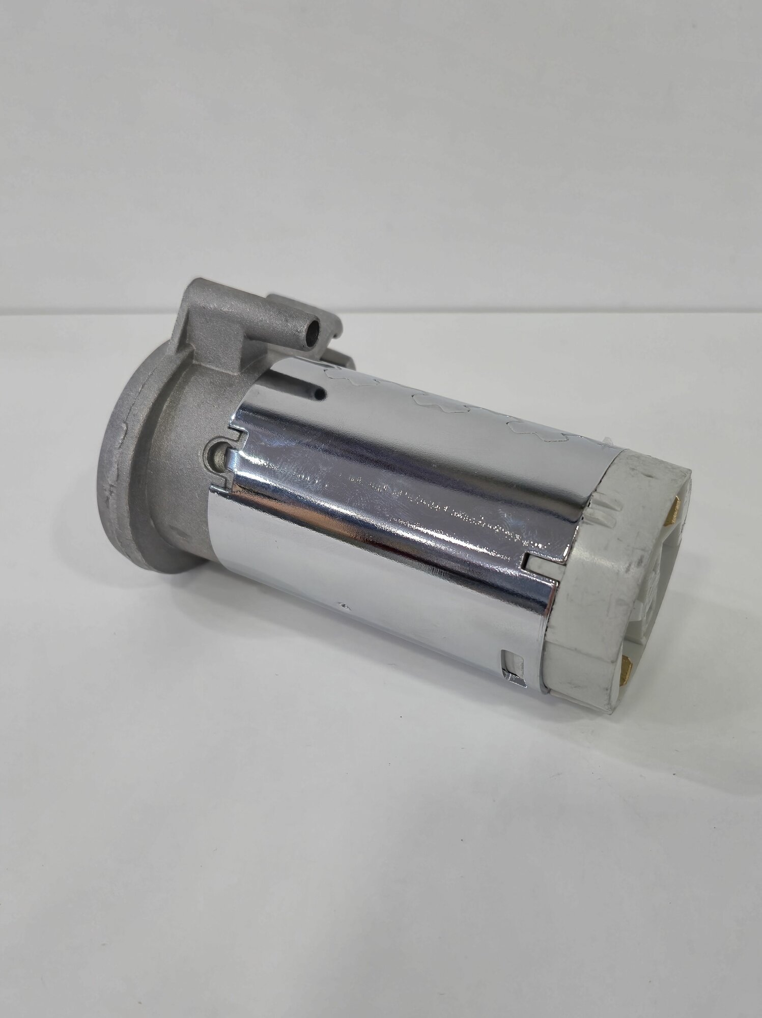 24V / Компрессор (24 вольта) для воздушных звуковых сигналов 24V, 10A, арт: 6206-К