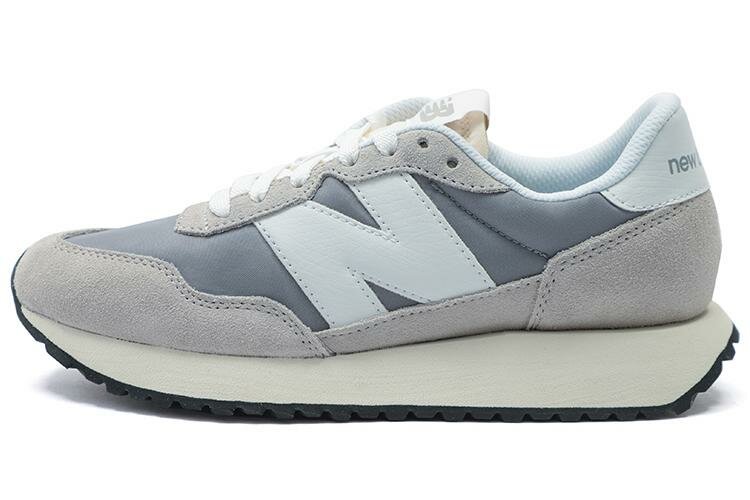 Кроссовки 237