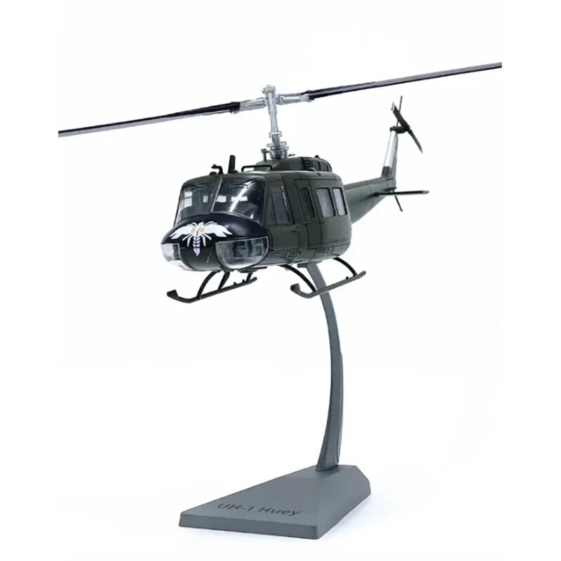 Статическая модель вертолета UH-1 Huey HYINUO 1:48