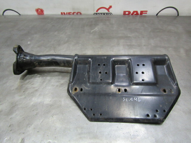 Кронштейн заднего крыла передний левый Scania P, G, R