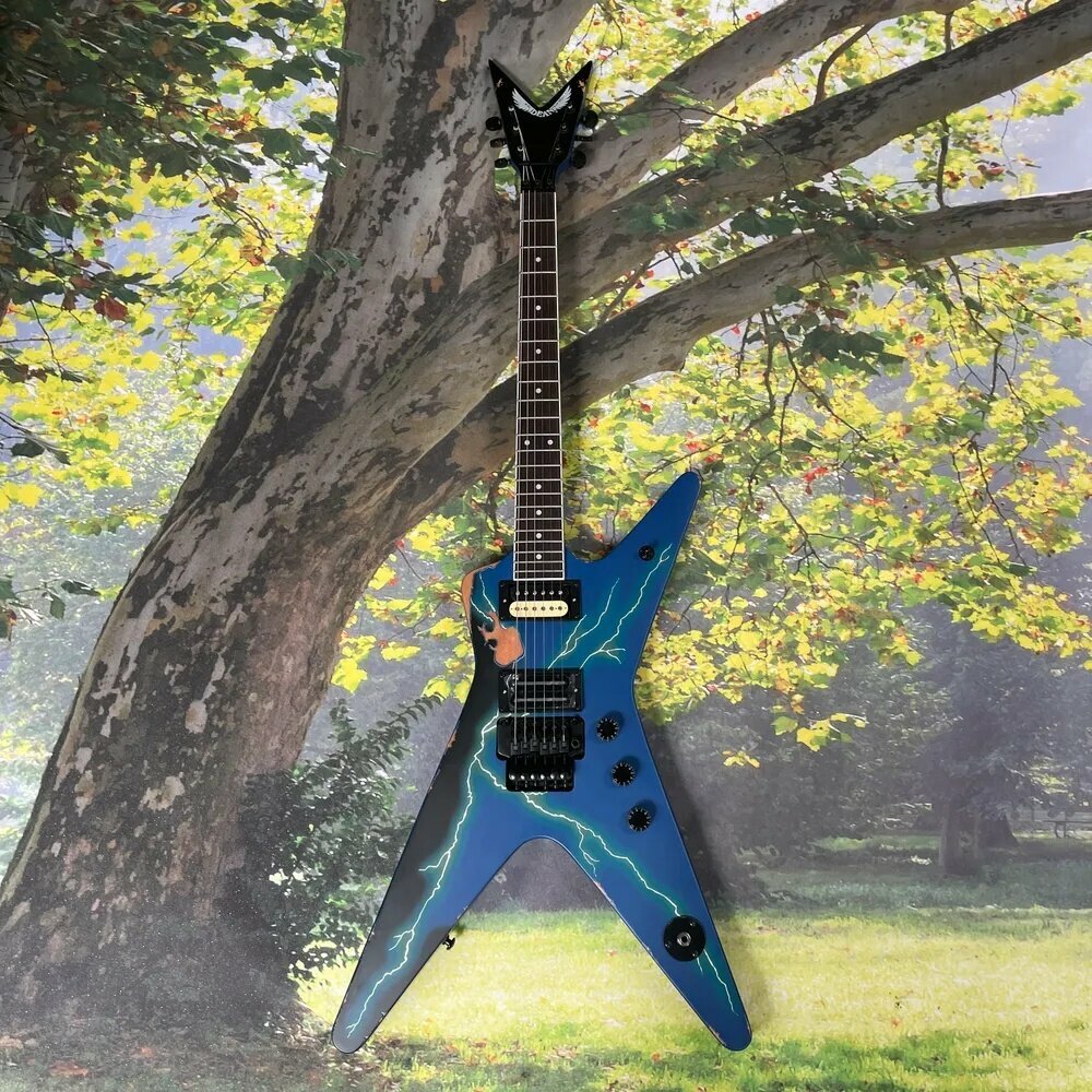 Электрогитара Электрогитара washburn1/Flying V 6-струнная 6-струнная