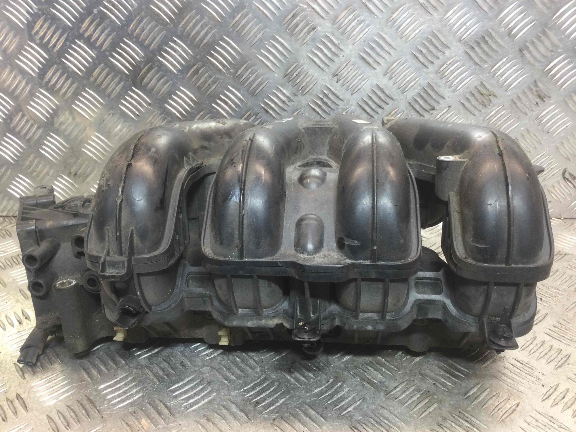 Б/У Коллектор впускной Ford Focus 2 поколение (2005-2008) 2004 г.