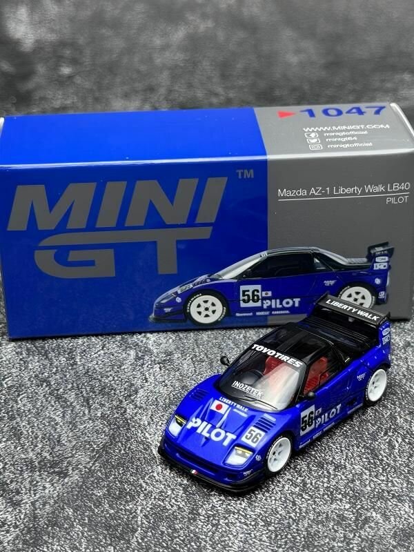 Машинка MINI GT 1/64 1047 Mazda AZ-1 Liberty Walk LB40 PILOT Die-cast Alloy Car Model Collection Gift