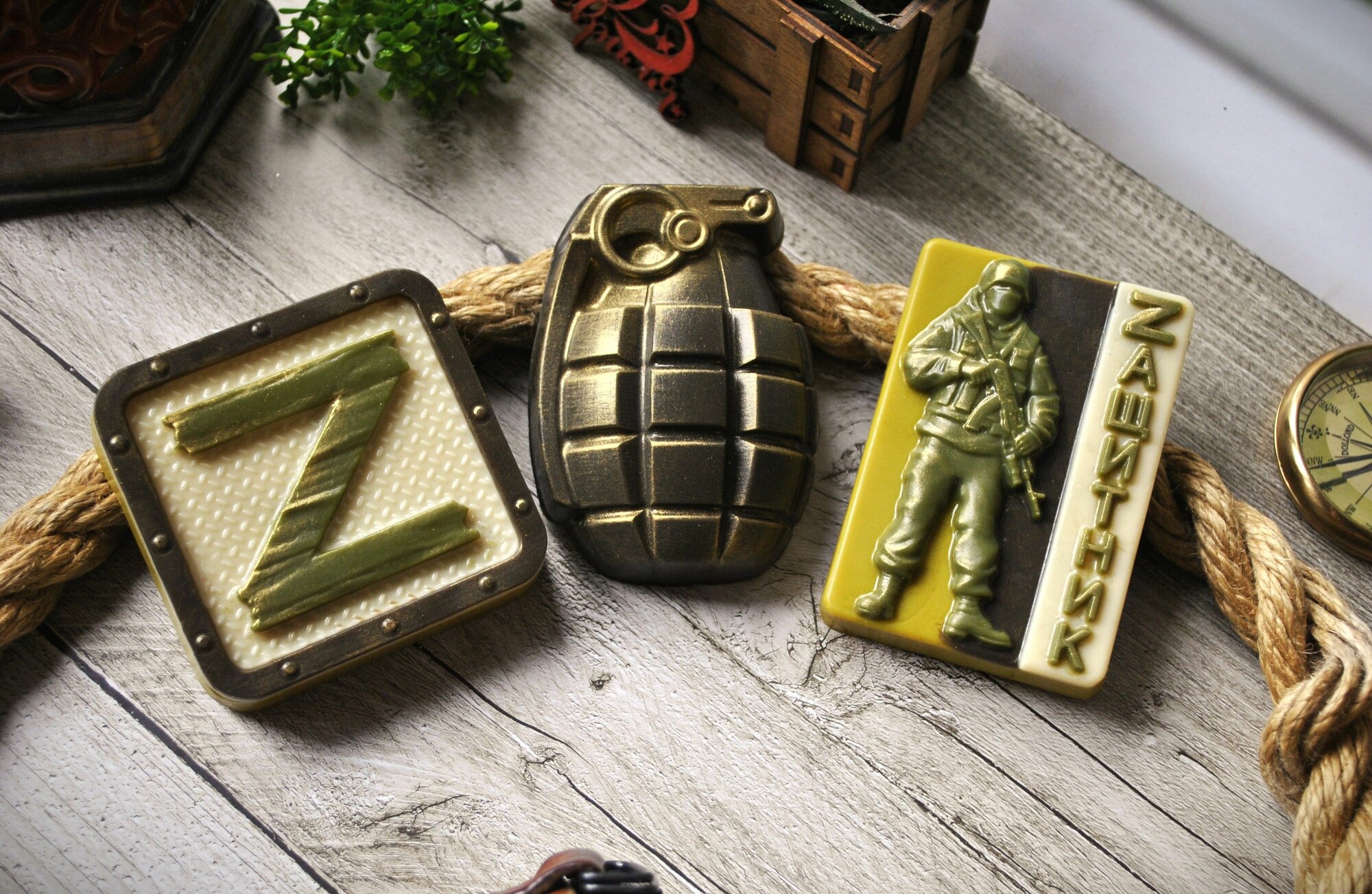 Формы пластиковые для мыла к 23 февраля "Защитнику" -3 шт.