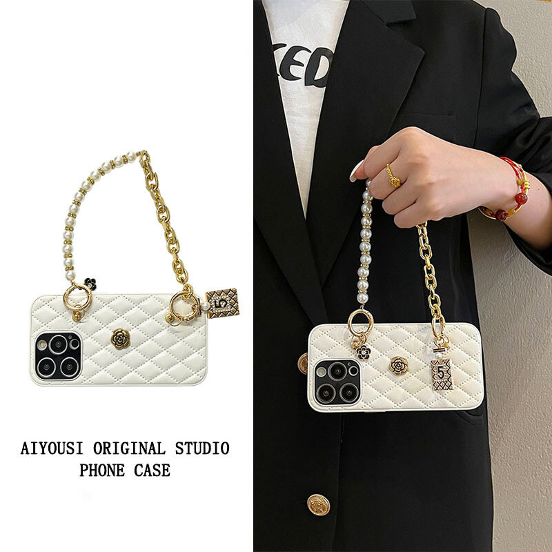 2026 Последняя Высококачественная Кожаная Сумка в Стиле Шанель с Цепочкой, Совместимая с Apple 16 Pro Max, Кроссбоди 15, Чехол 17 PM