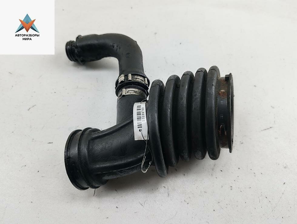 Патрубок турбины Ford Focus 2 рест. 2009 7210086501