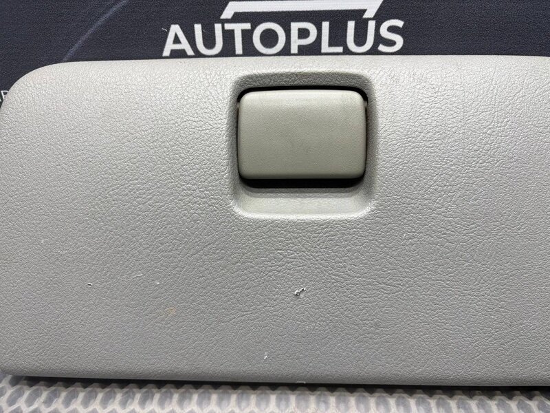 Бардачок Renault Symbol 2004 (1.4 K7J700) Б/У с пробегом Арт. 20730 — фото 1