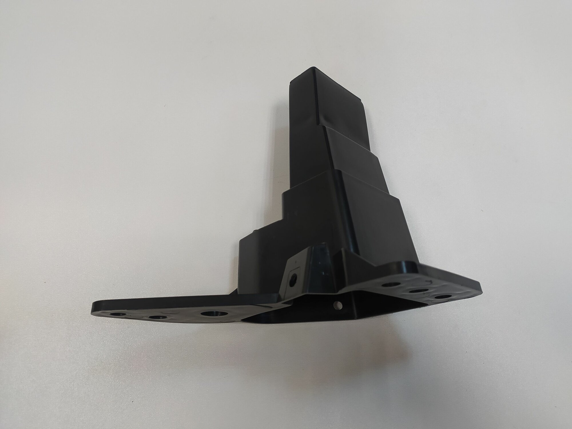 Кронштейн фары левой Haval Jolion [1.5 16V 7AMT внедорожник 4X4 Turbo] 2803132XST01A