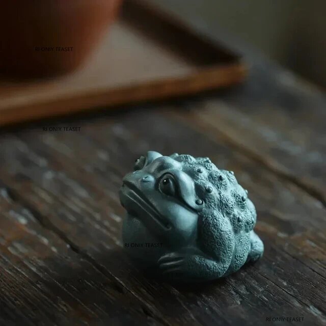 Фиолетовая глиняная фигурка чайной жабы, талисман удачи, скульптура, изделие ручной работы, китайский чайный сервиз, подарочный набор для украшения дома.