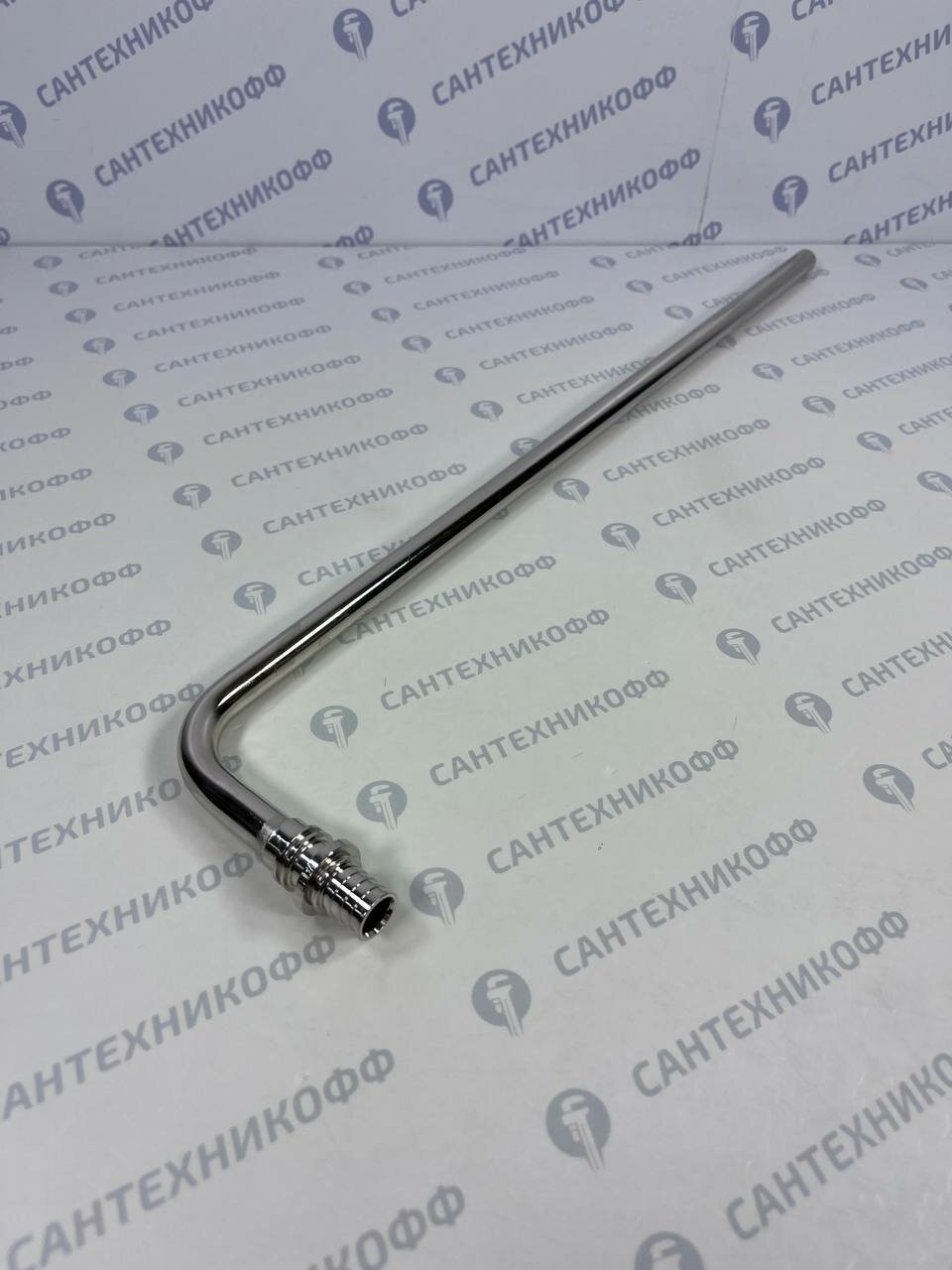 Угол аксиальный для подключения радиаторов VALFEX 20х500мм. (VF.481. AP.020500)