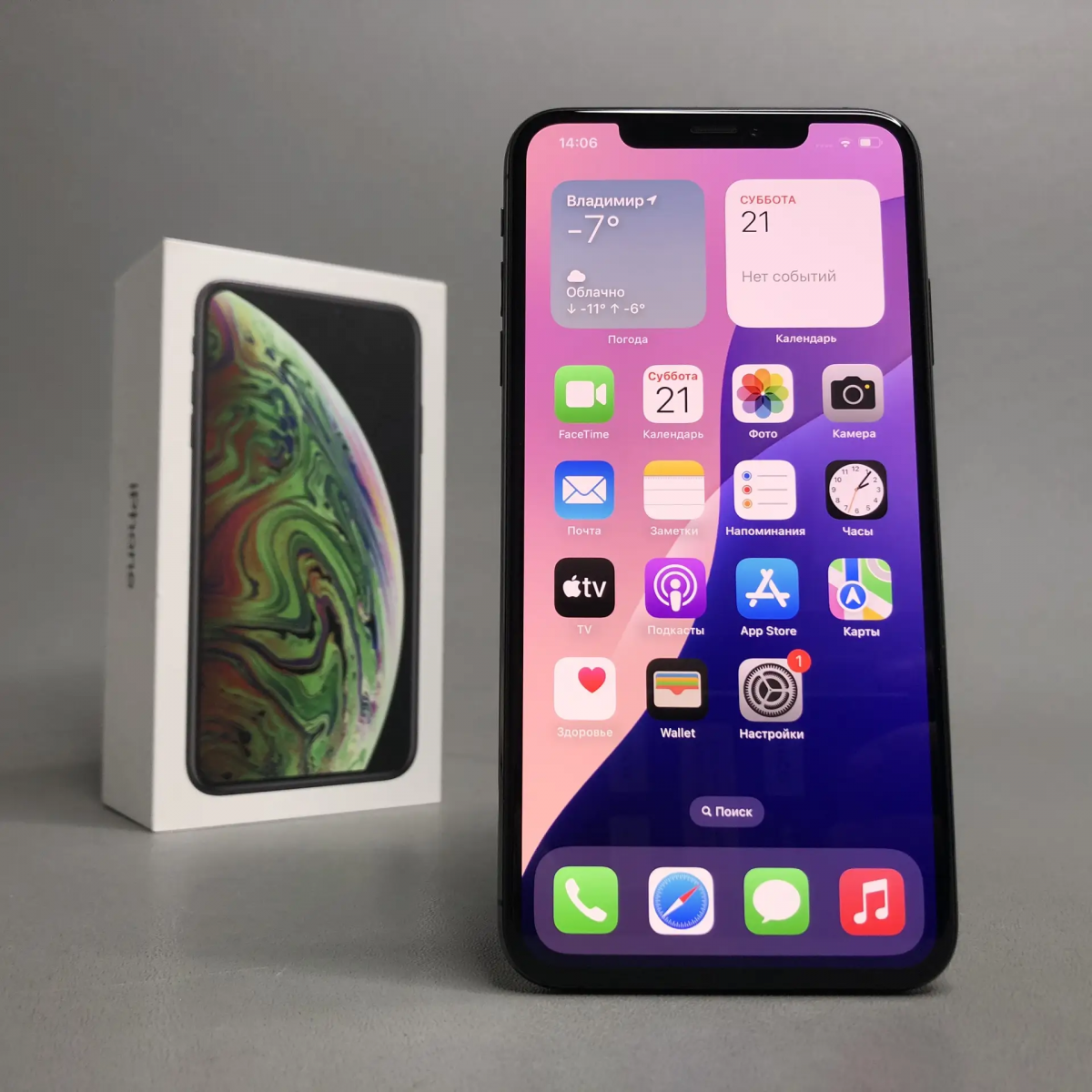 Смартфон Apple iPhone Xs Max 64 ГБ, nano SIM+eSIM, черный